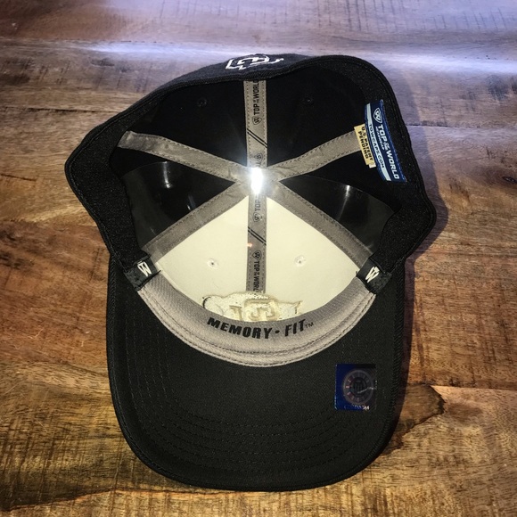 Top of the World | Accessories | Colorado Buffalo Cu Black Baseball Hat ...